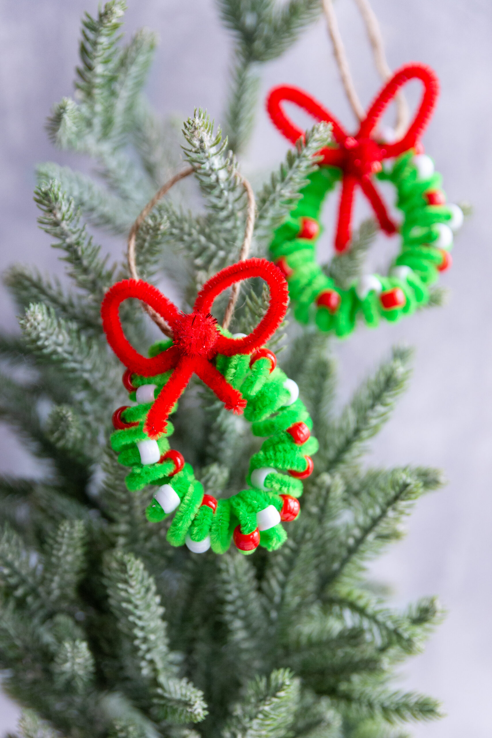 Pipe Cleaner Wreath Ornament - My Crafty Mama